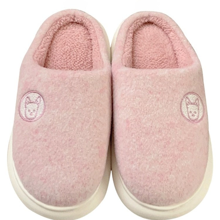 Cozy Closed-Toe Slippers with Dog Patch and Plush Lining – Hello Slippers